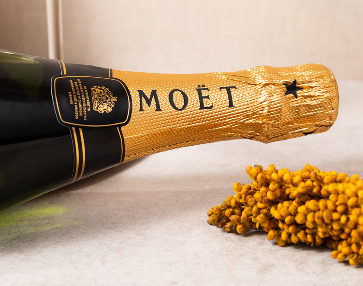 Moët & Chandon Flasche personalisiert mit Text - Made In Gift