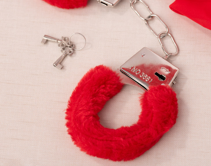 Custom love handcuffs - Made in Gift