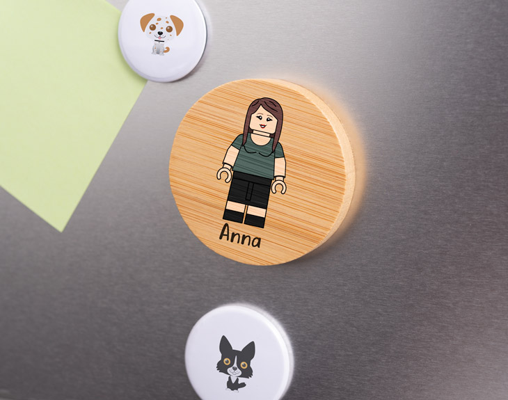 Abridor de madera con imán "Familia Lego" - Regalo Original
