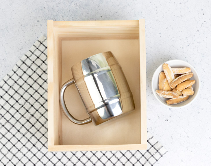 Caja de madera personalizada con jarra estilo barril - Regalo Original