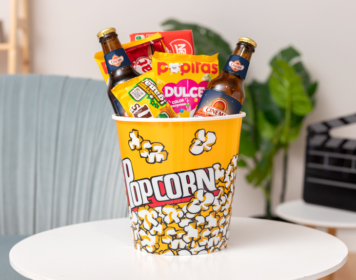 Kit de ciné personnalisé "Cinéma Retro" - Made In Gift