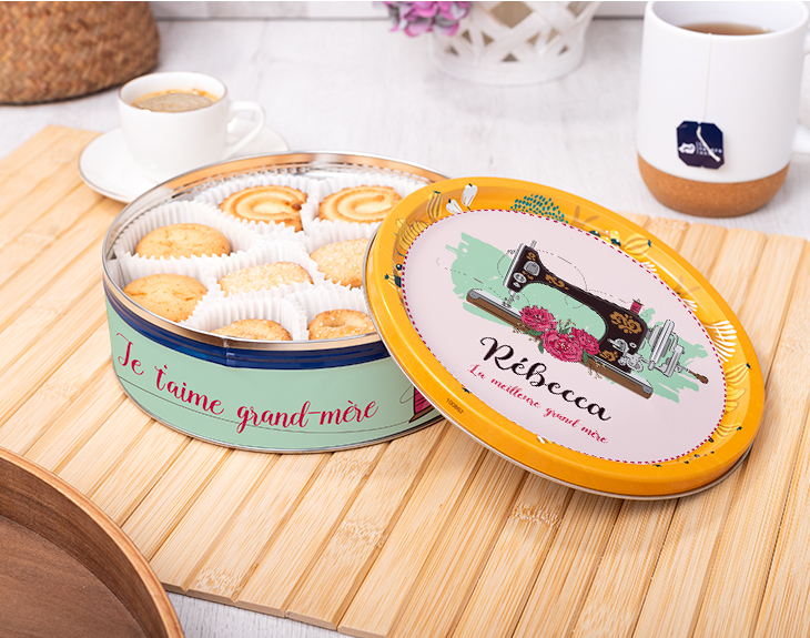 Boîte à biscuits "Mamie couturière" - MadeinGift