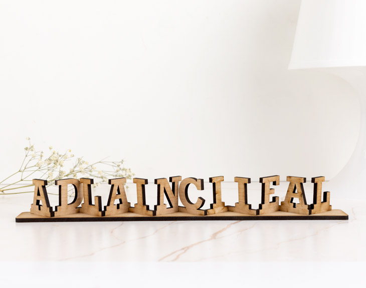 Accordion sign with names - Made In Gift