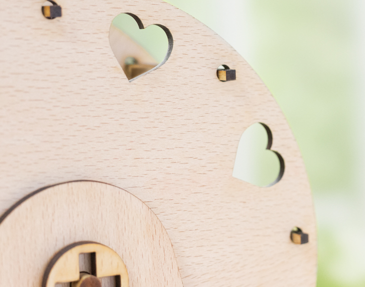 Grande roue en bois personnalisée - MadeinGift