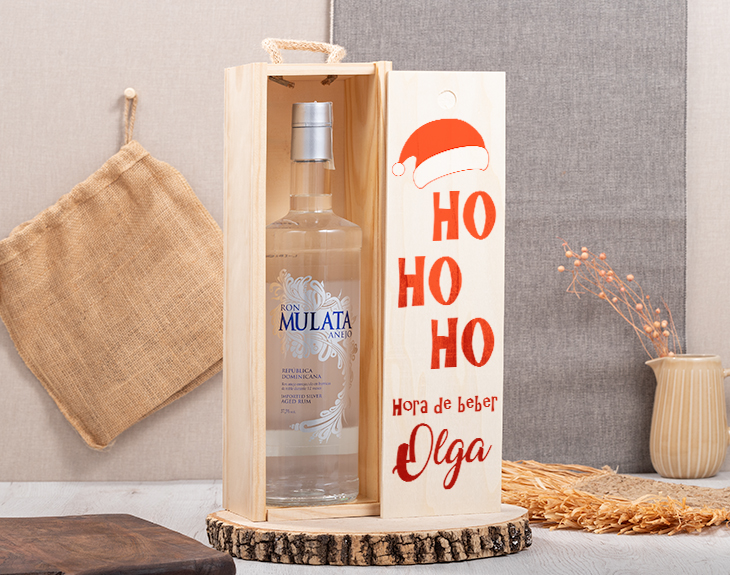 Caja con ron "Ho ho ho" personalizada - Regalo Original